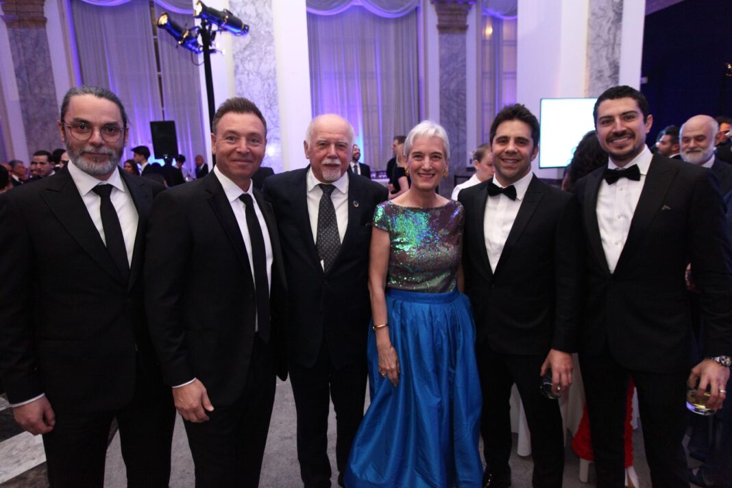 Hellenic Initiative’s “Dare to Dream” Gala Honors Metropoulos